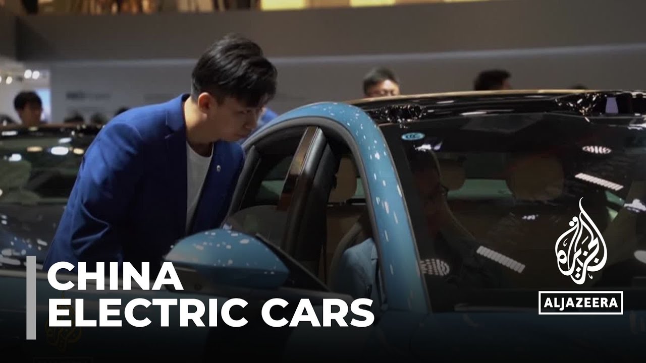 China’s EV graveyards: Vehicles abandoned after companies go bust - YouTube