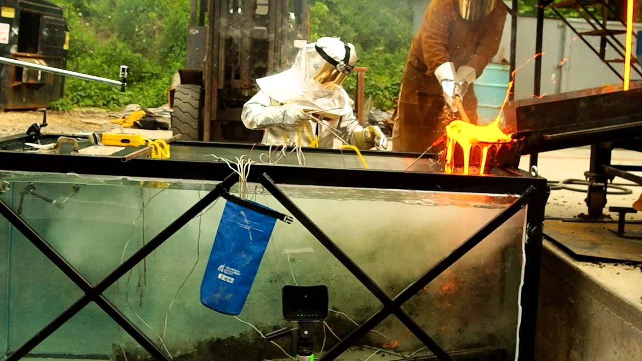 "Submarine" lava flow at Syracuse University - YouTube