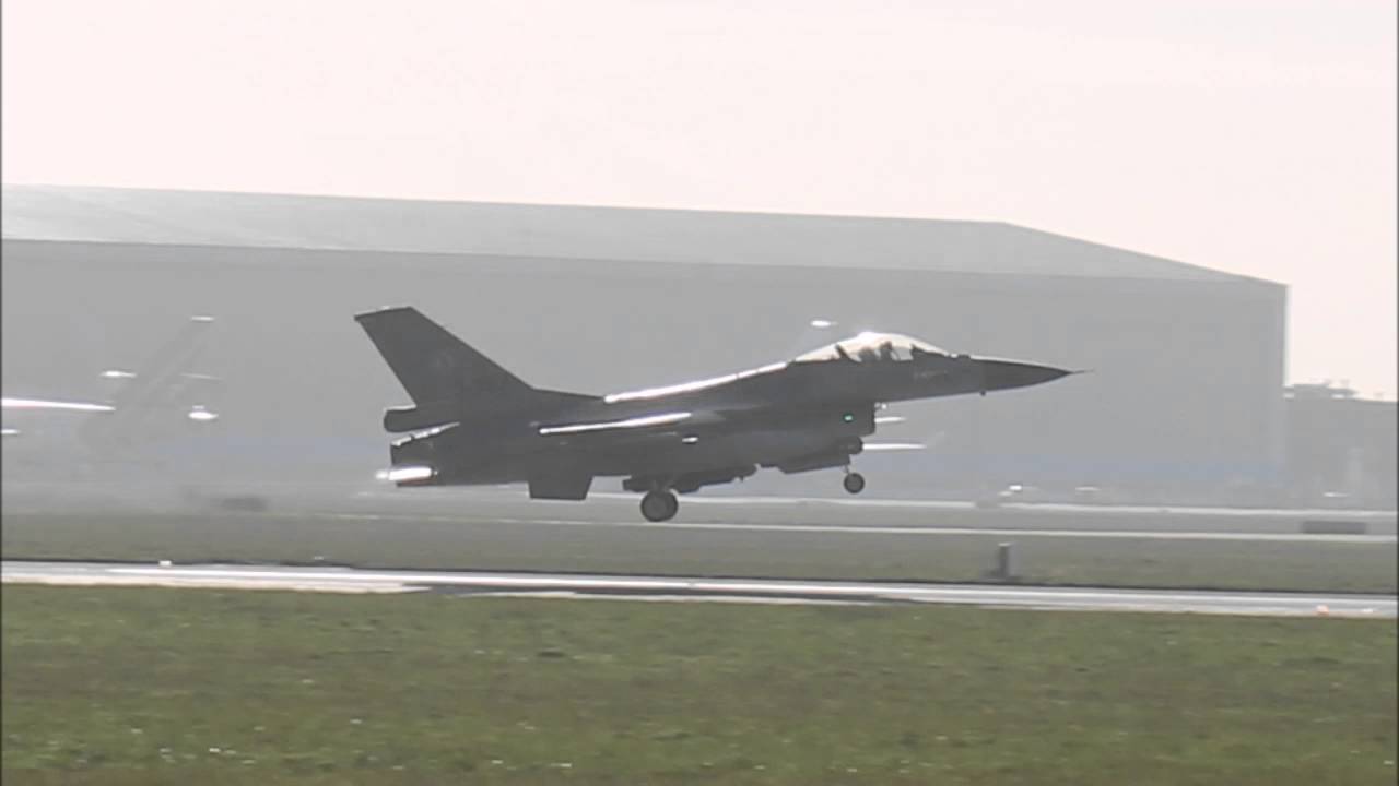 Dutch F16s landing at Amsterdam Airport Schiphol - YouTube