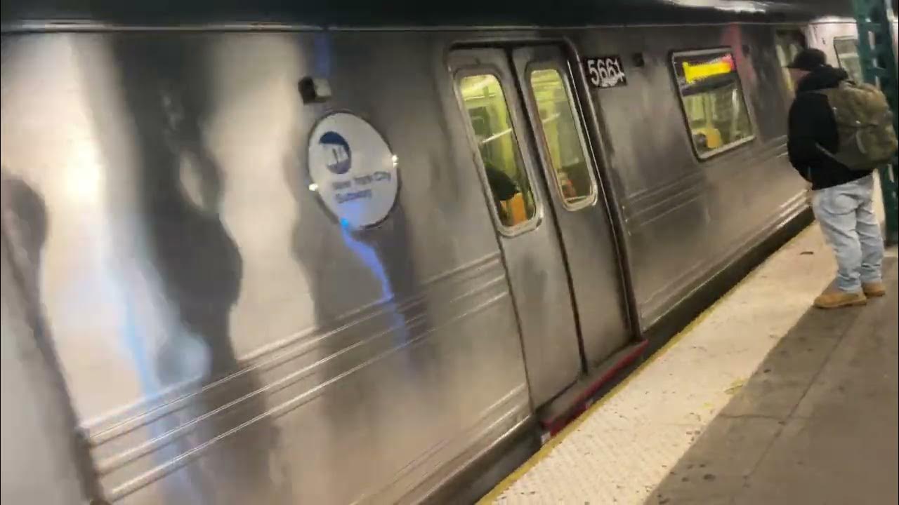 R46 (Q) Train arriving at Prospect park - YouTube
