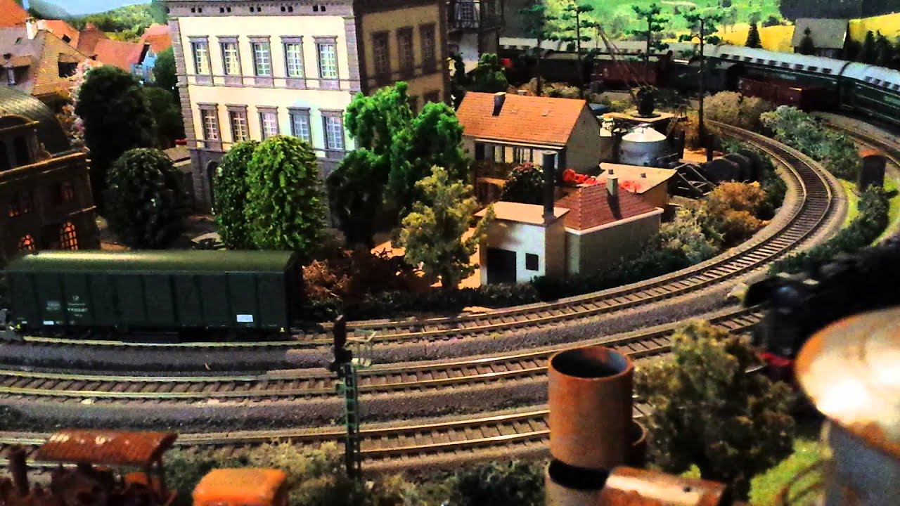 Piko Doppelstock Gliederzug Ep3 + BR03 - YouTube