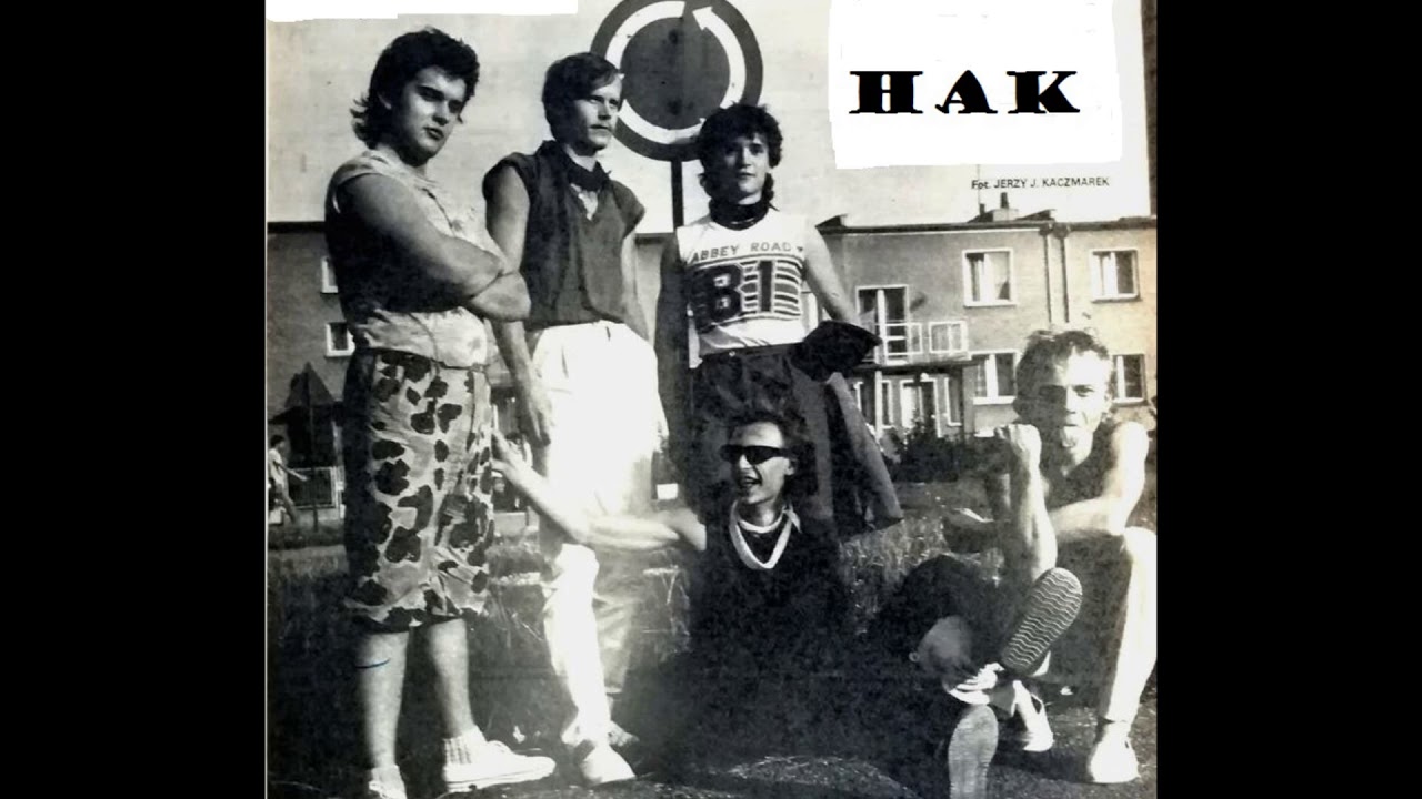 HAK - studio 1983 - YouTube