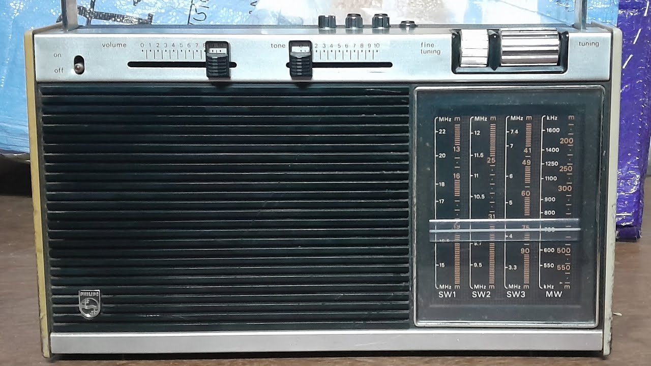 Philips valiant RL452 📻 oldsong#radios#oldantique#ratro#philipsradio# ...