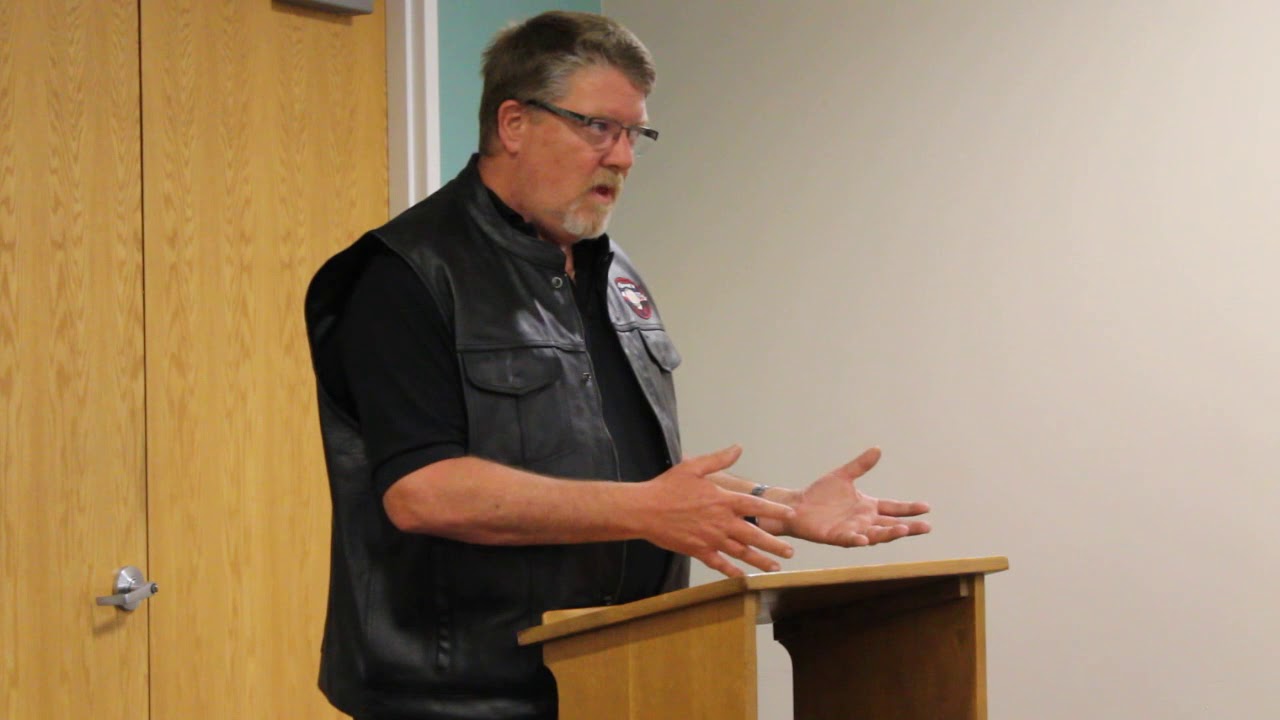 Daryl Palmer Speaking at Concerned Citizens - YouTube