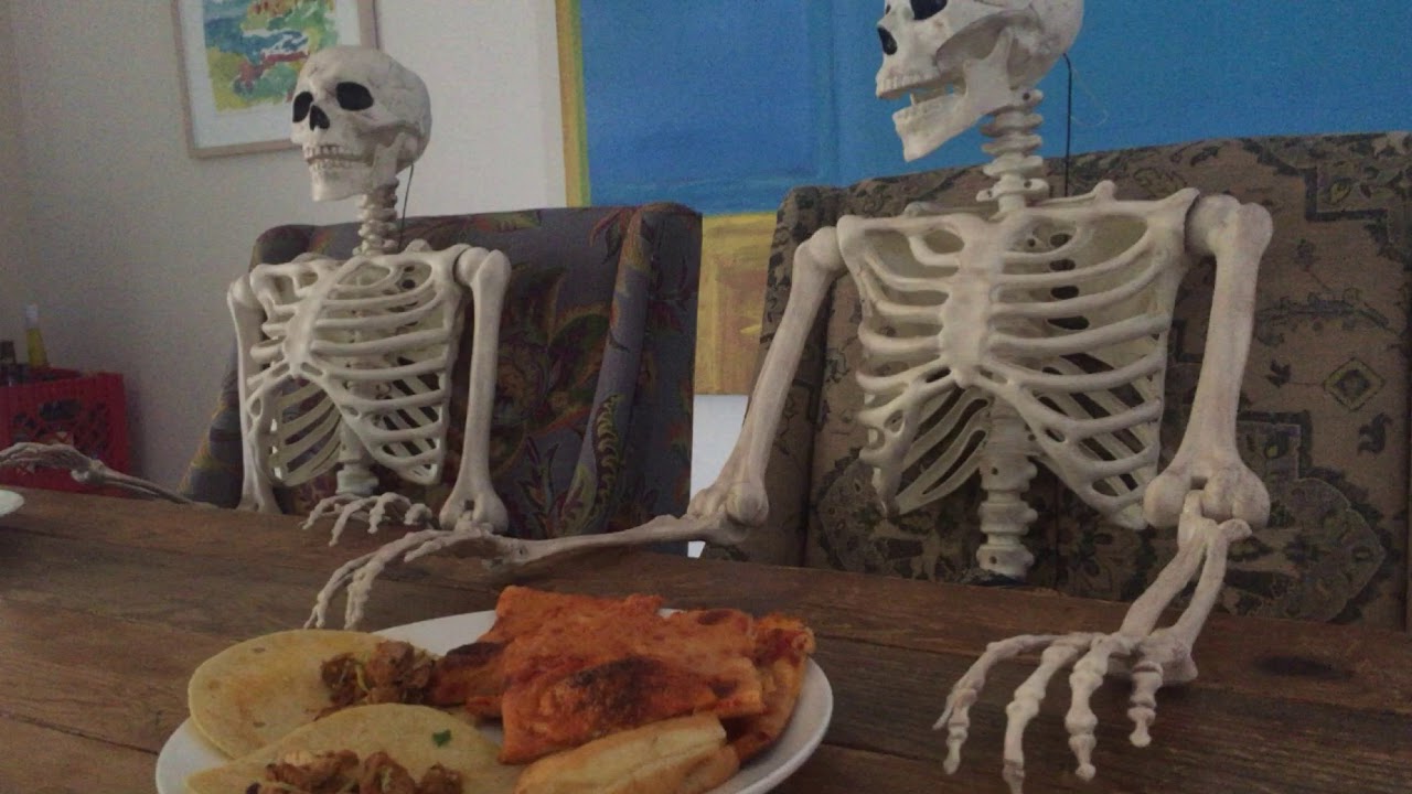 Skeleton brunch - YouTube