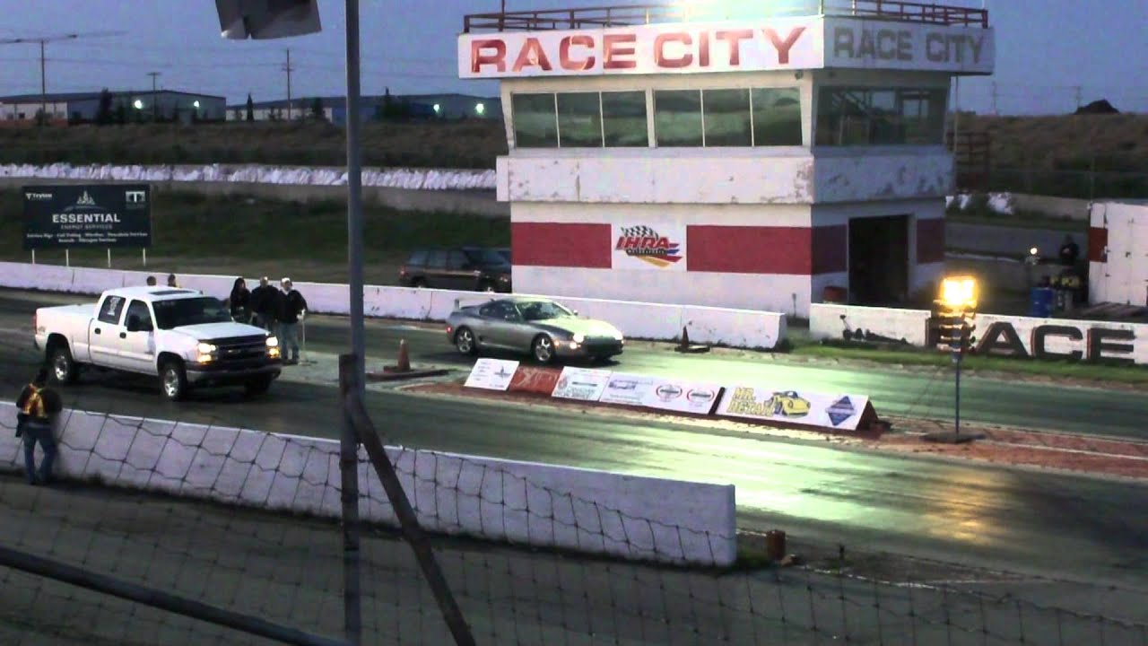 First Time Drag Racing - Calgary Race City - YouTube