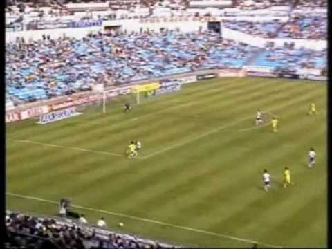 Lucas Lobos 2006