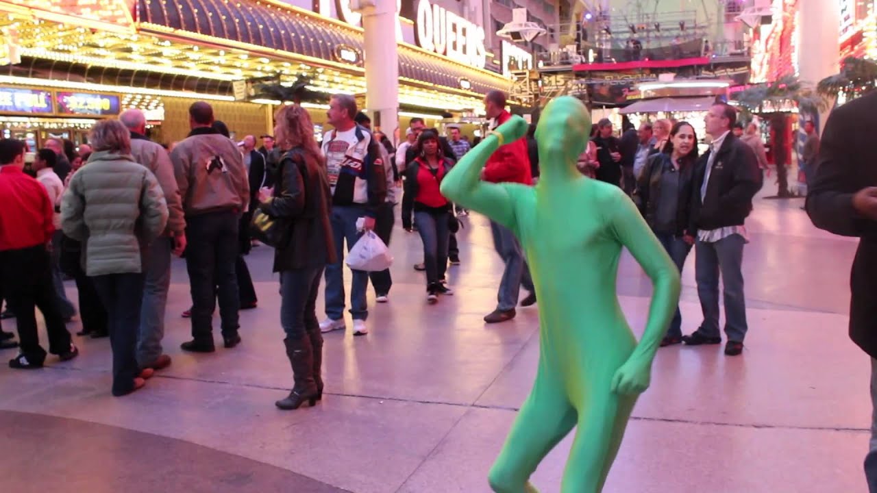 MORPHSUIT GUY IN VEGAS!!! - YouTube