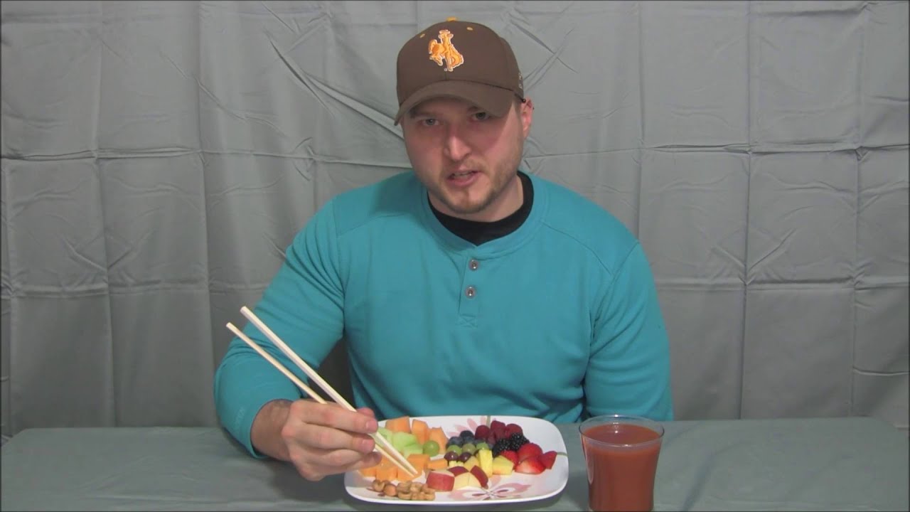 Whispering and eating a healthy snack ASMR - YouTube