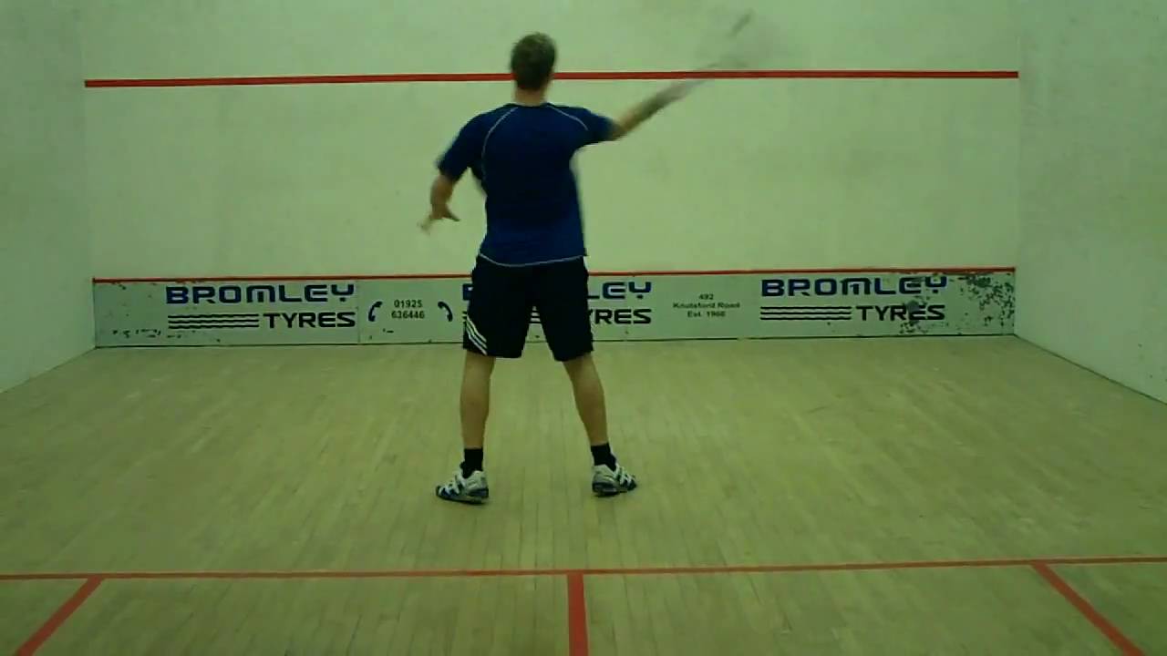 squash figure 8 volleys - YouTube