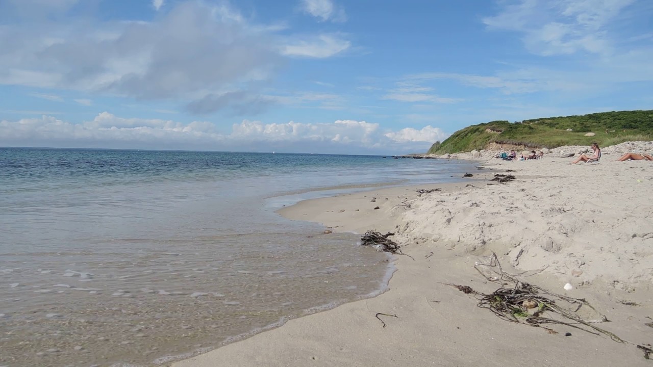 Cuttyhunk - Church's Beach - YouTube