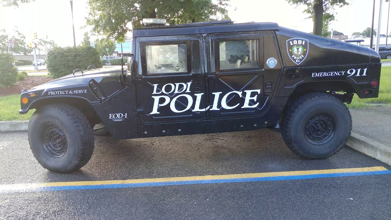 1992-2009 AM GENERAL M998 HUMVEE HUMMER LODI POLICE DEPARTMENT - YouTube