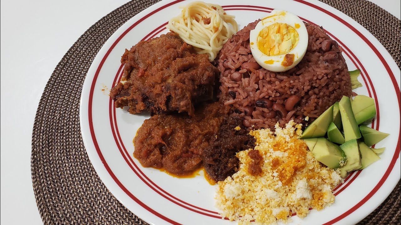 How to prepare easy Ghana waakye - YouTube