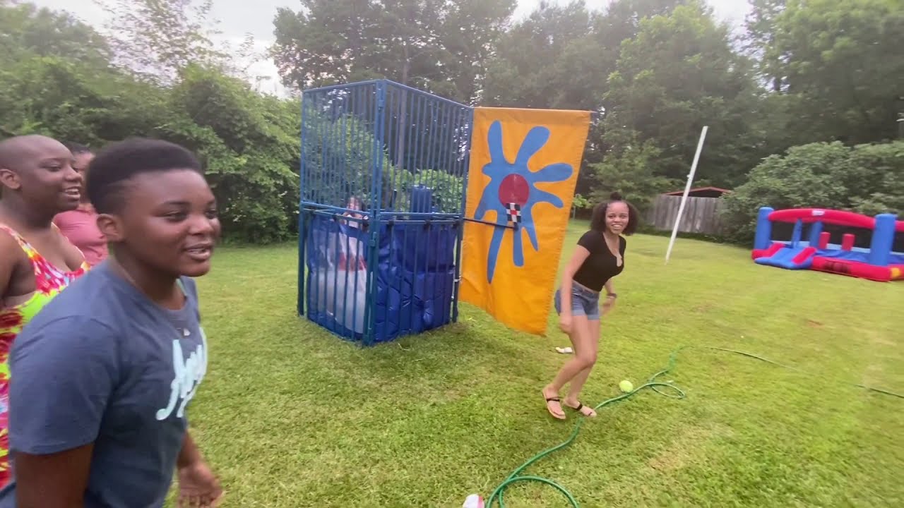 Wildest house party you’ll ever see!!!! - YouTube