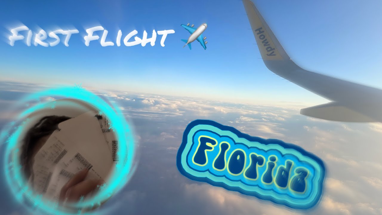 I FLEW ON A PLANE FOR THE FIRST TIME ️ - YouTube