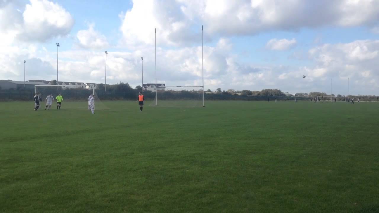 (Metatarsal) Balbriggan FC Vs Kingswood FC, Free Header - YouTube