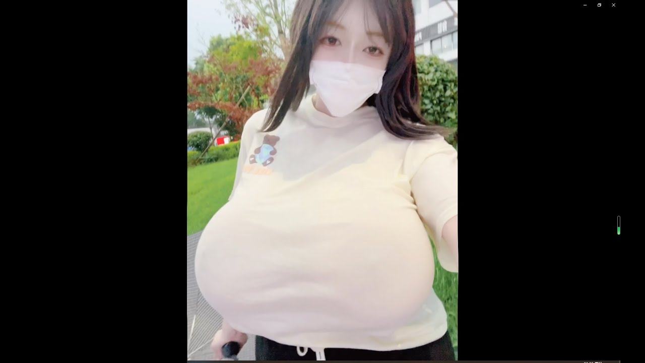 夏天雨中湿身诱惑，巨乳，CD，变装，Wet body in the summer rain, huge boobs, CD, cross dresser, - YouTube