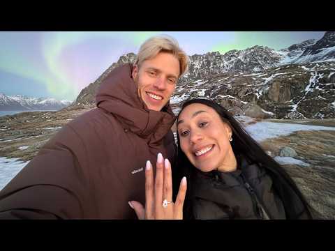 we're engaged!! 💍