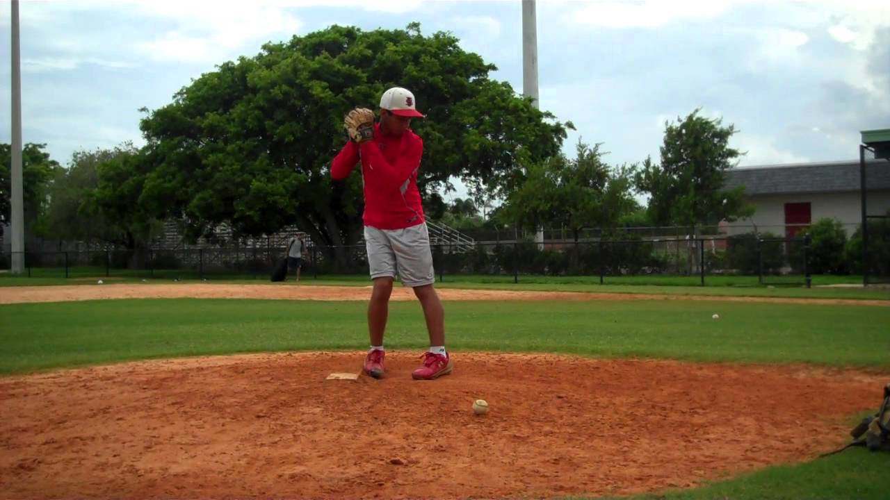 rob pitching 5-31 side view - YouTube