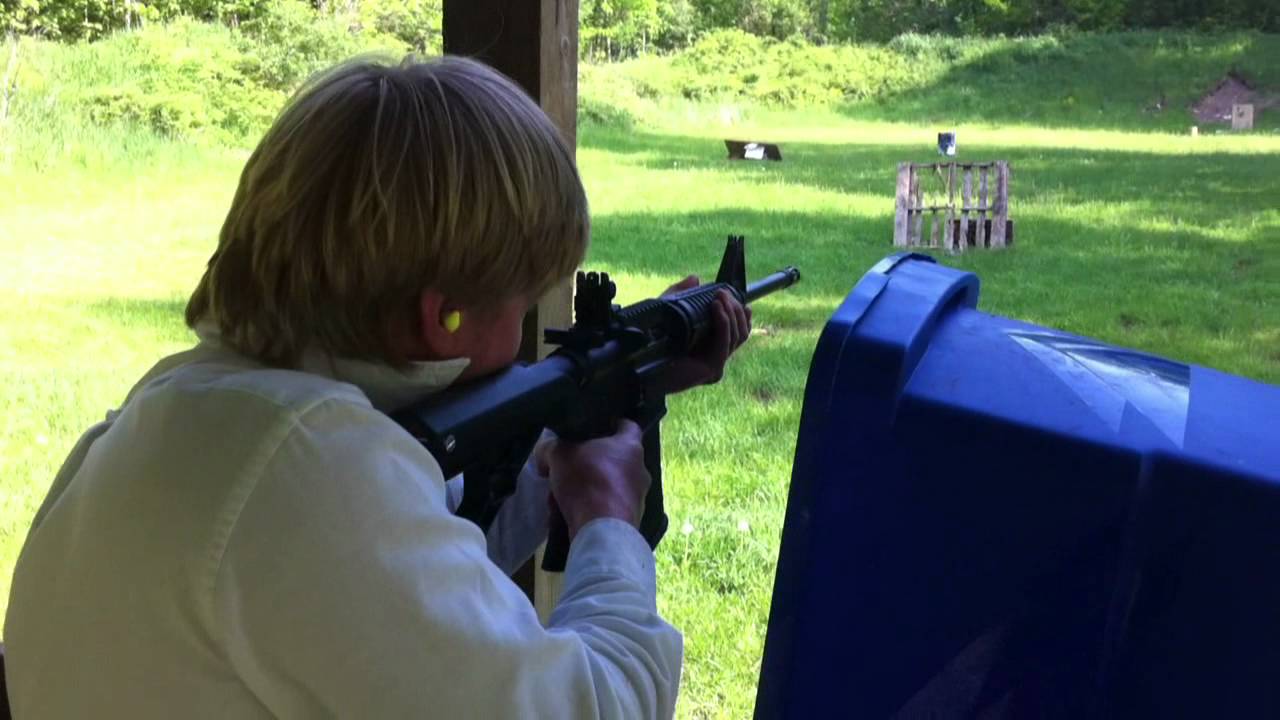 Rapid Fire machine gun AR-15 - YouTube