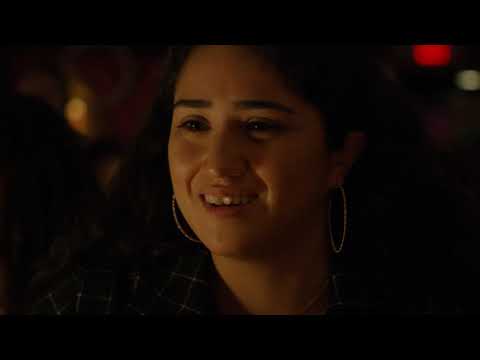 Greta and Riley S01E13 Scenes