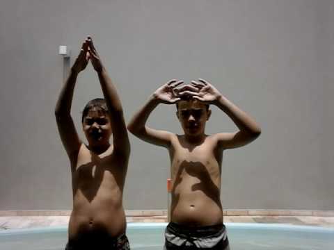 Desafio da piscina (vlogs)