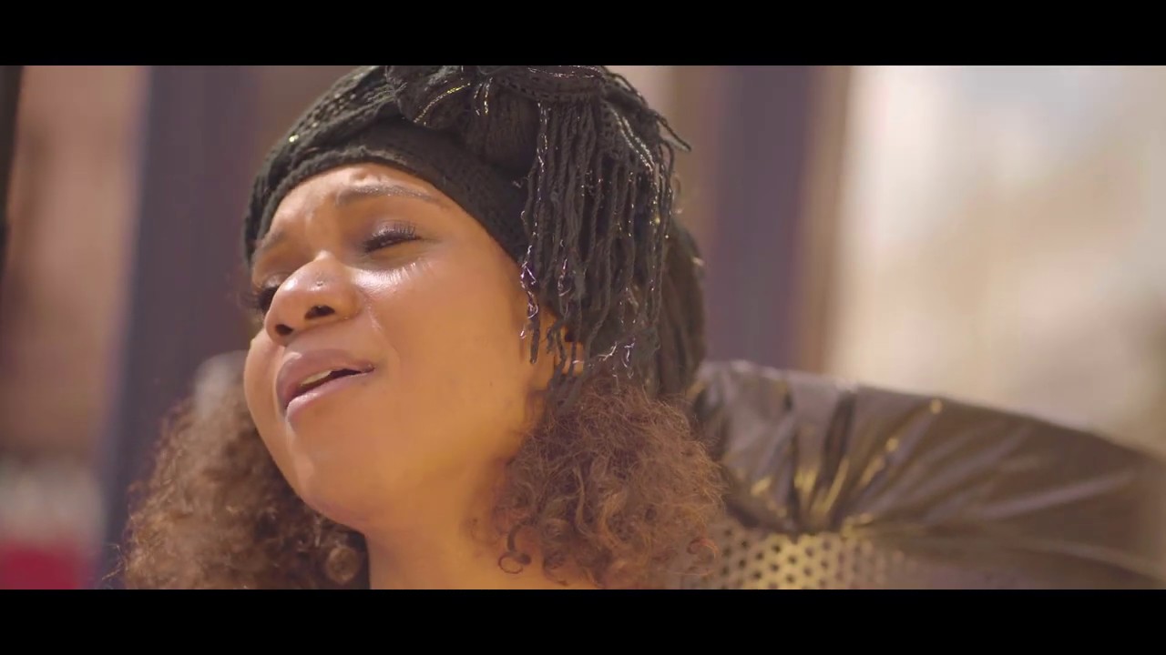 Maggie Bushiri - Moyo ( Official Music Video) - YouTube