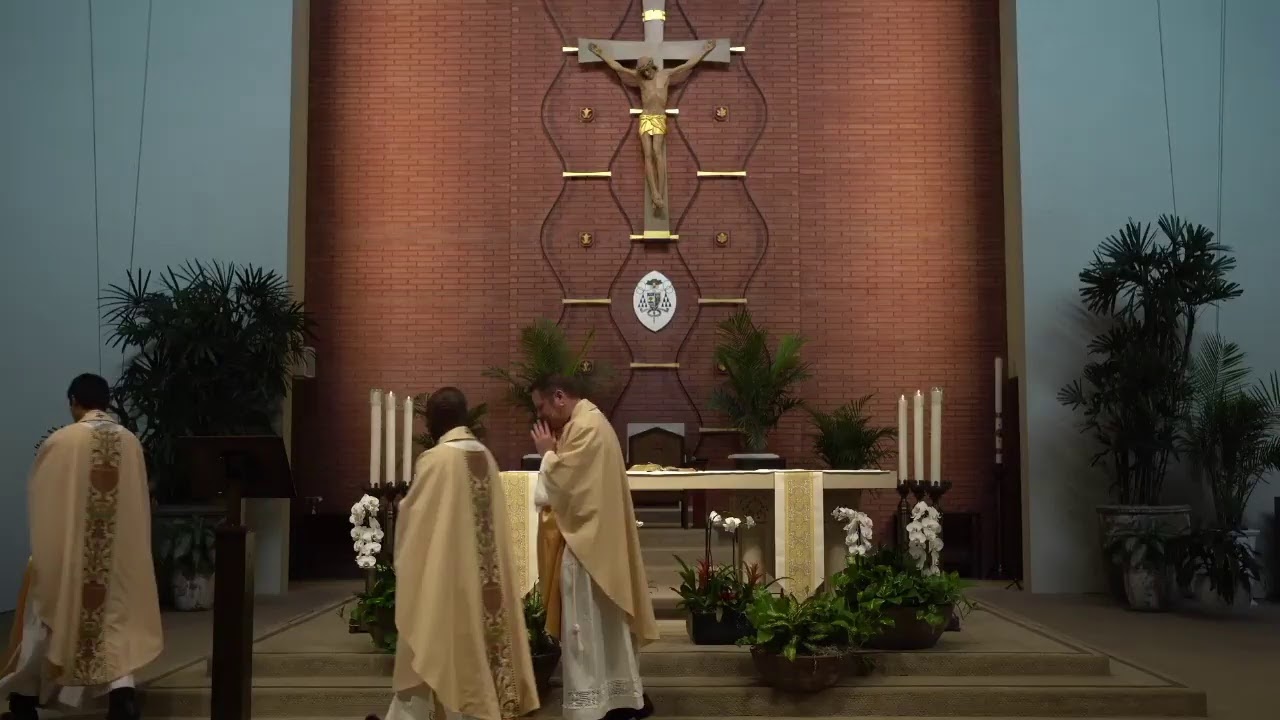 Graduation Mass - Holy Family Cathedral School - YouTube