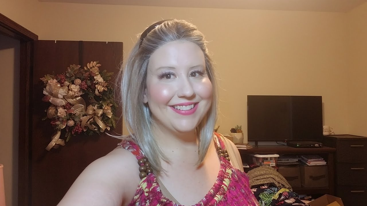 Review of Raquel Welch On Point in shade RL19/23SS Shaded Biscuit ...