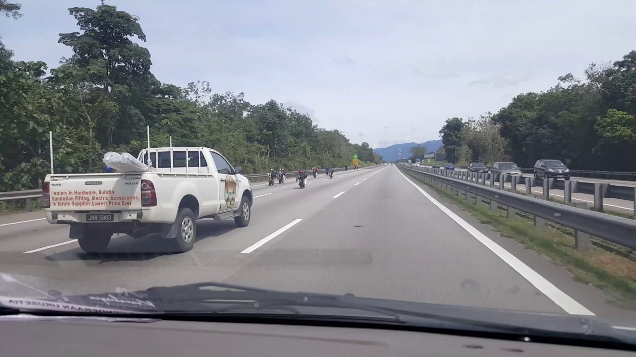 Anak Melayu Rempit di Highway Malaysia 2016 - YouTube