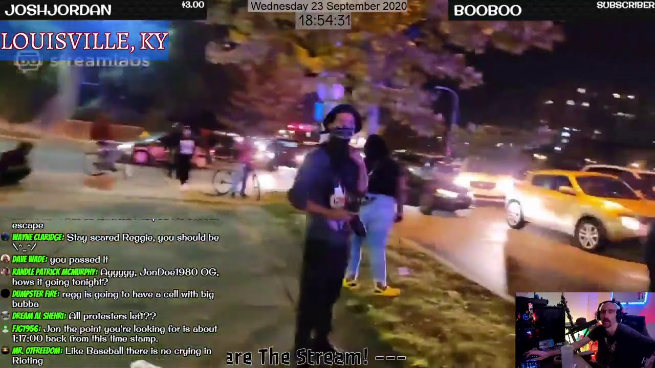 STREAMER HELPS POSSIBLE SHOOTERS ESCAPE SCENE - YouTube