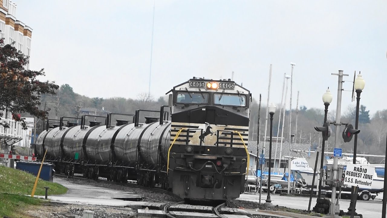 CP 8927- Oil Train w/ NS DPU, Davenport, IA 5/6/22 - YouTube
