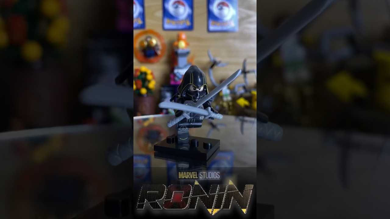 Mini Figure Hawkeye Ronin marvel - YouTube