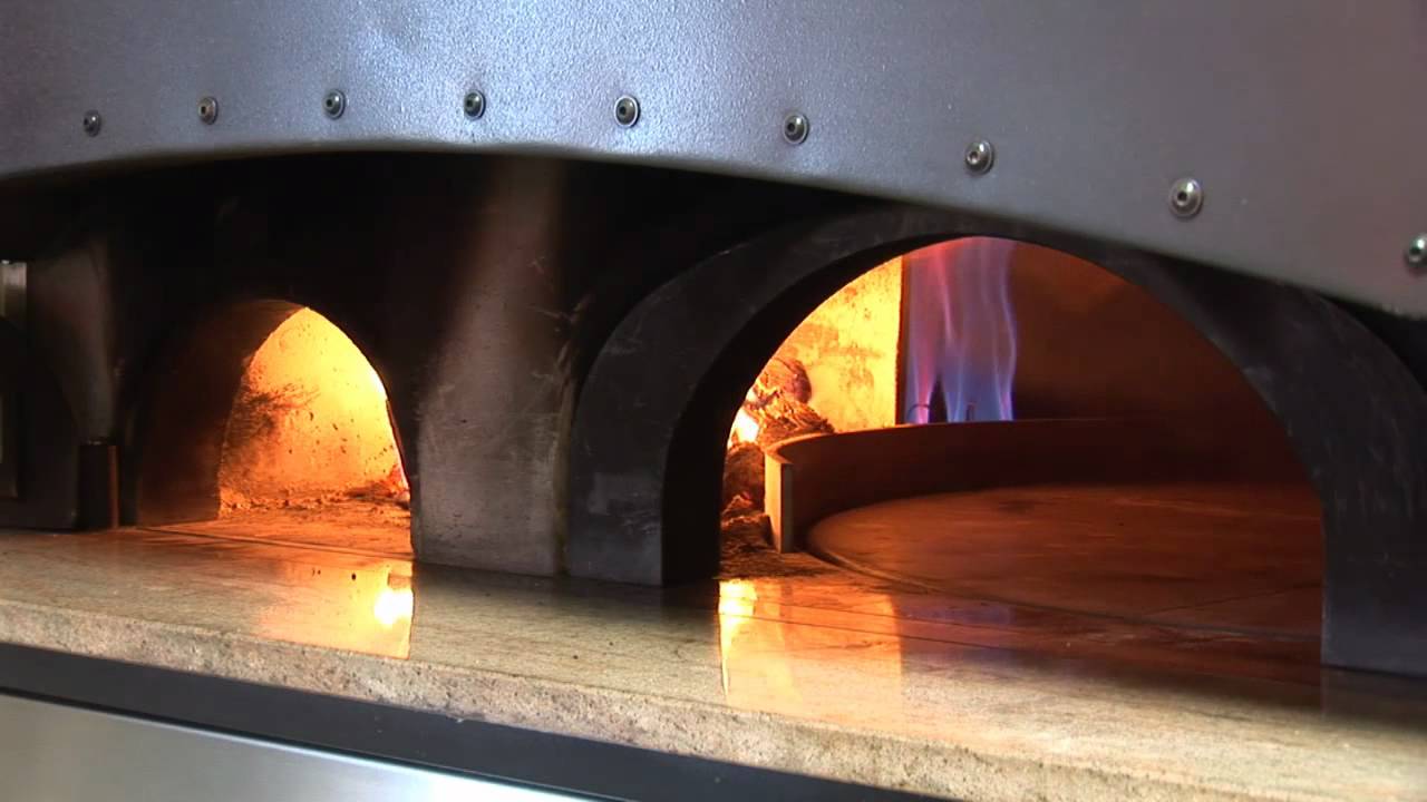 ΒΑΡΑΝΑΚΗΣ_VARANAKIS ΨΗΣΙΜΟ ΣΕ ΧΤΙΣΤΟ ΦΟΥΡΝΟ ΞΥΛΑ ΚΑΙ GAS - YouTube