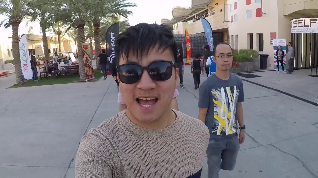 BAHRAIN COMIC CON EXPERIENCE 2019 - YouTube