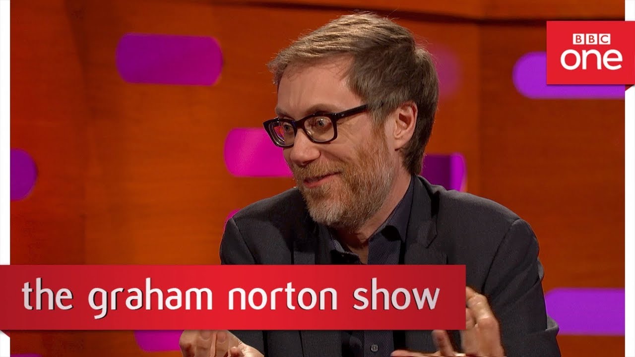 How stingy was Stephen Merchant's father? - The Graham Norton Show ...