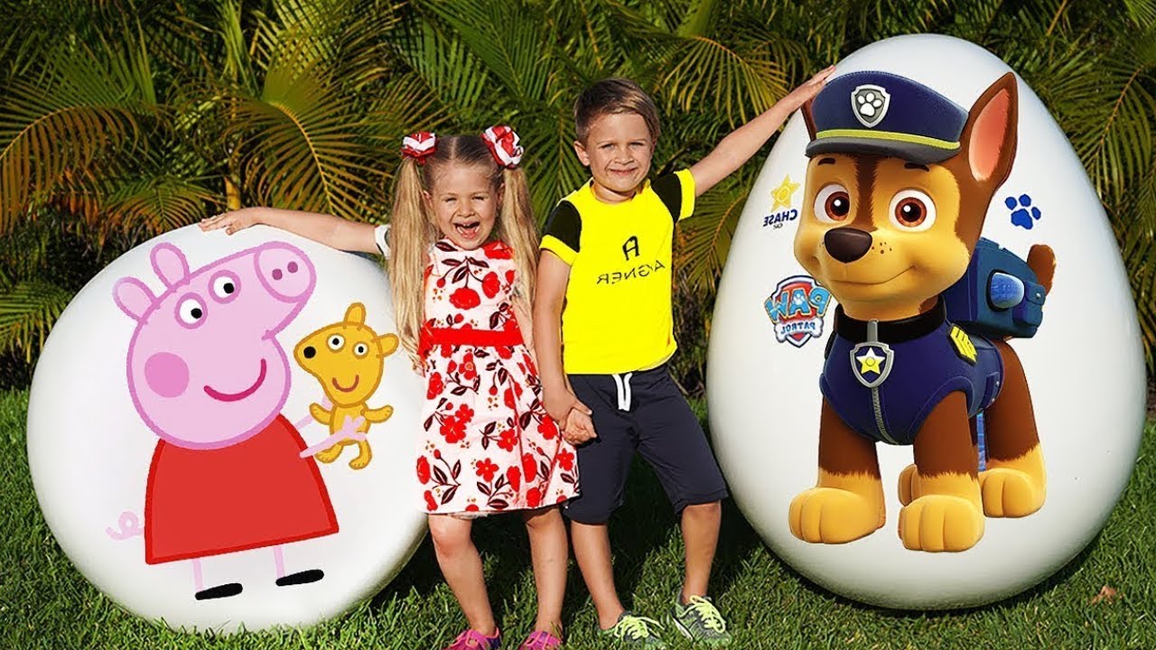 Diana and Roma play with Giant Surprise eggs - YouTube