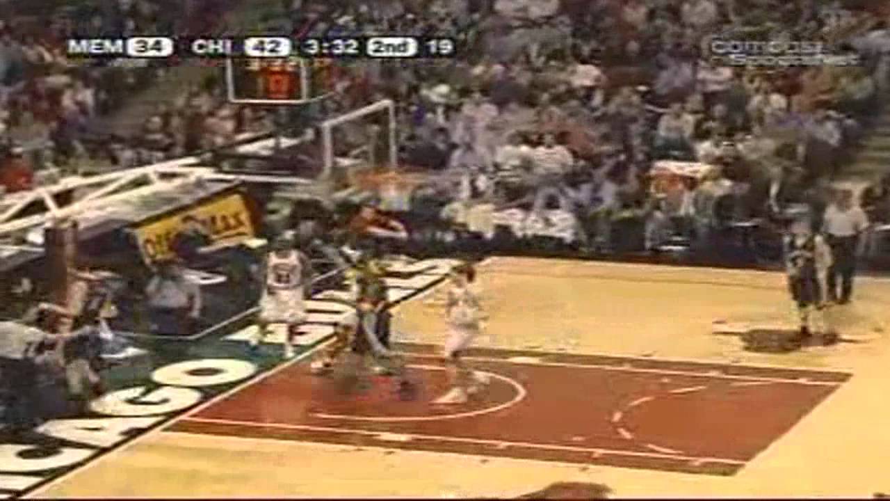 Jason Williams - Highlights vs.Bulls [03-28-2005] - YouTube