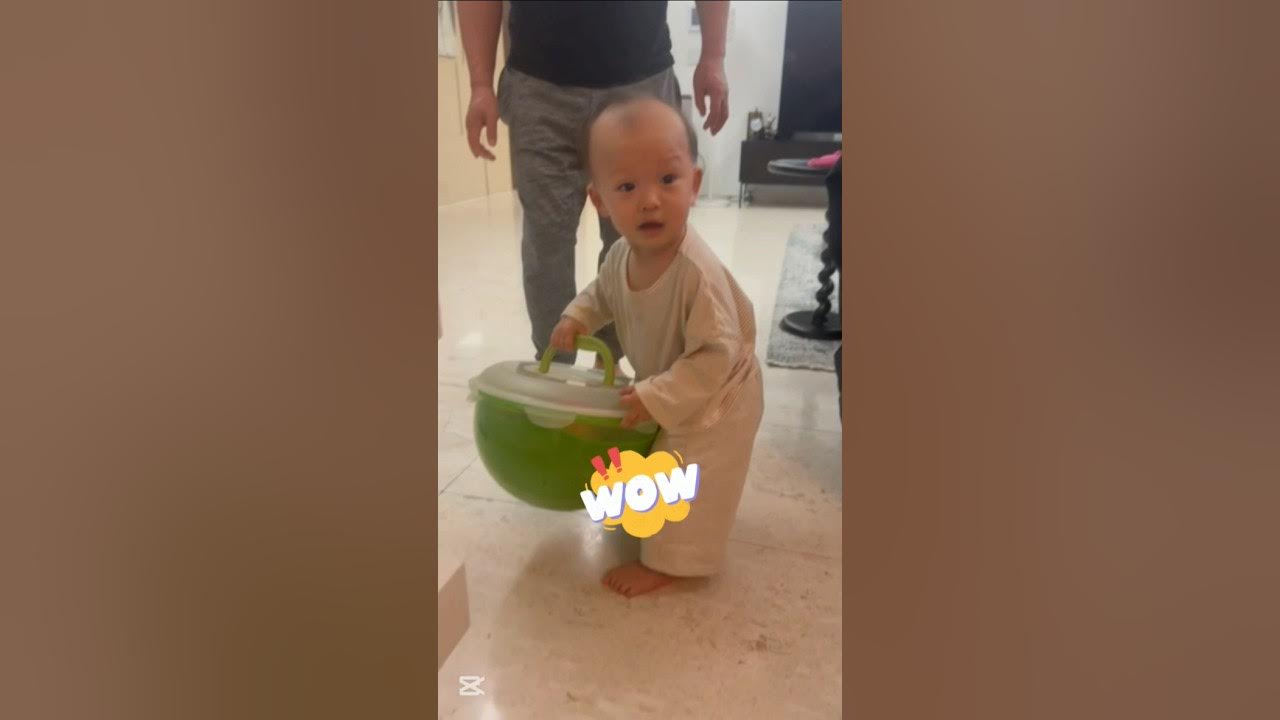 근육 발달이 빠른 귀요미 아기 근육맨 근육발달 육아브이로그 아기역도 육아일기 성장발달 성장일기 아기쇼츠