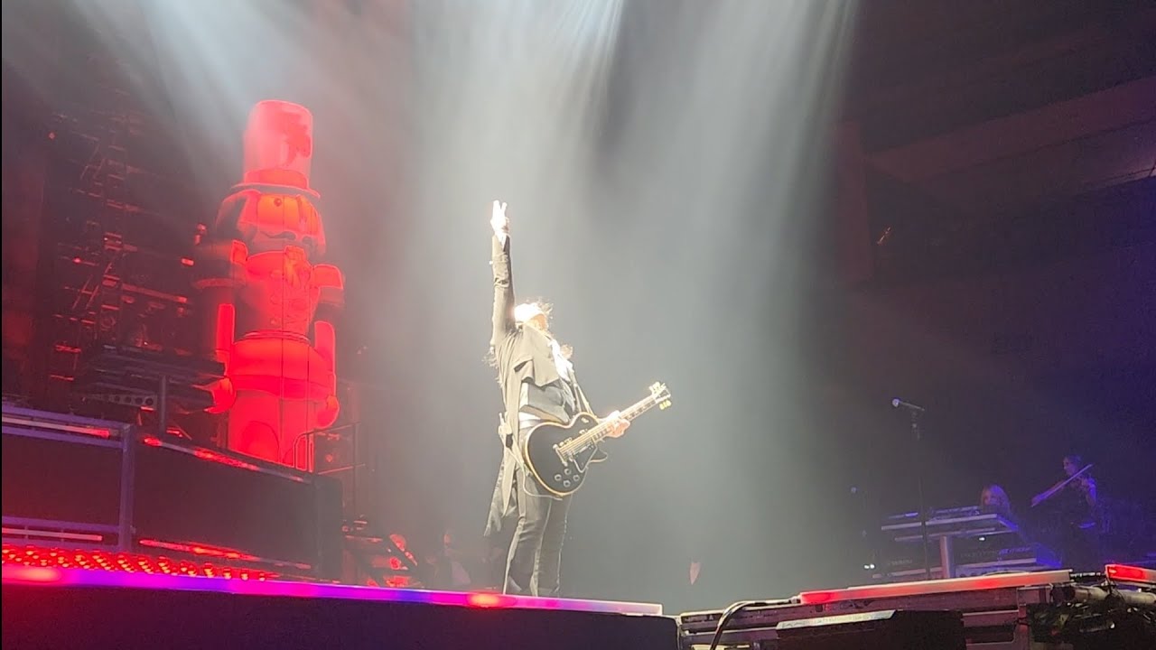 Trans-Siberian Orchestra "O' Come All Ye Faithful/O' Holy Night" Al ...