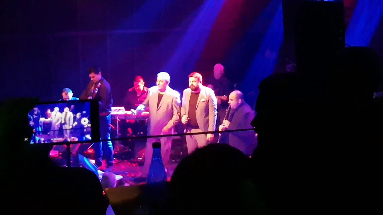 Ζαφειρης μελας toni storaro χωρις εσενα live - YouTube