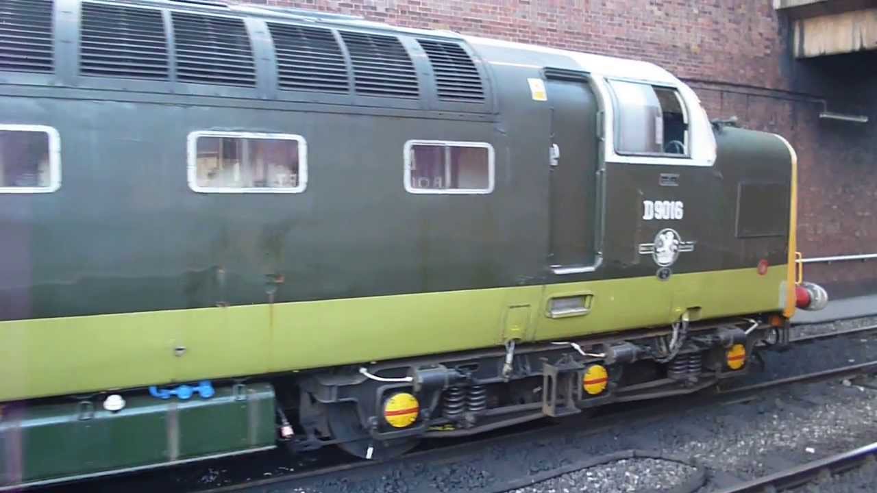 55016/D9016 Gordon Highlander "Deltic" at Bury Bolton Street Station ...