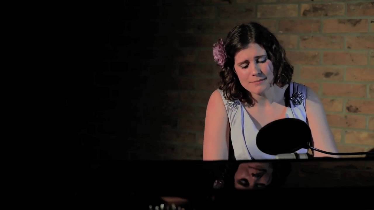 Hannah Pianist Singer - Pop / Jazz / Modern - YouTube