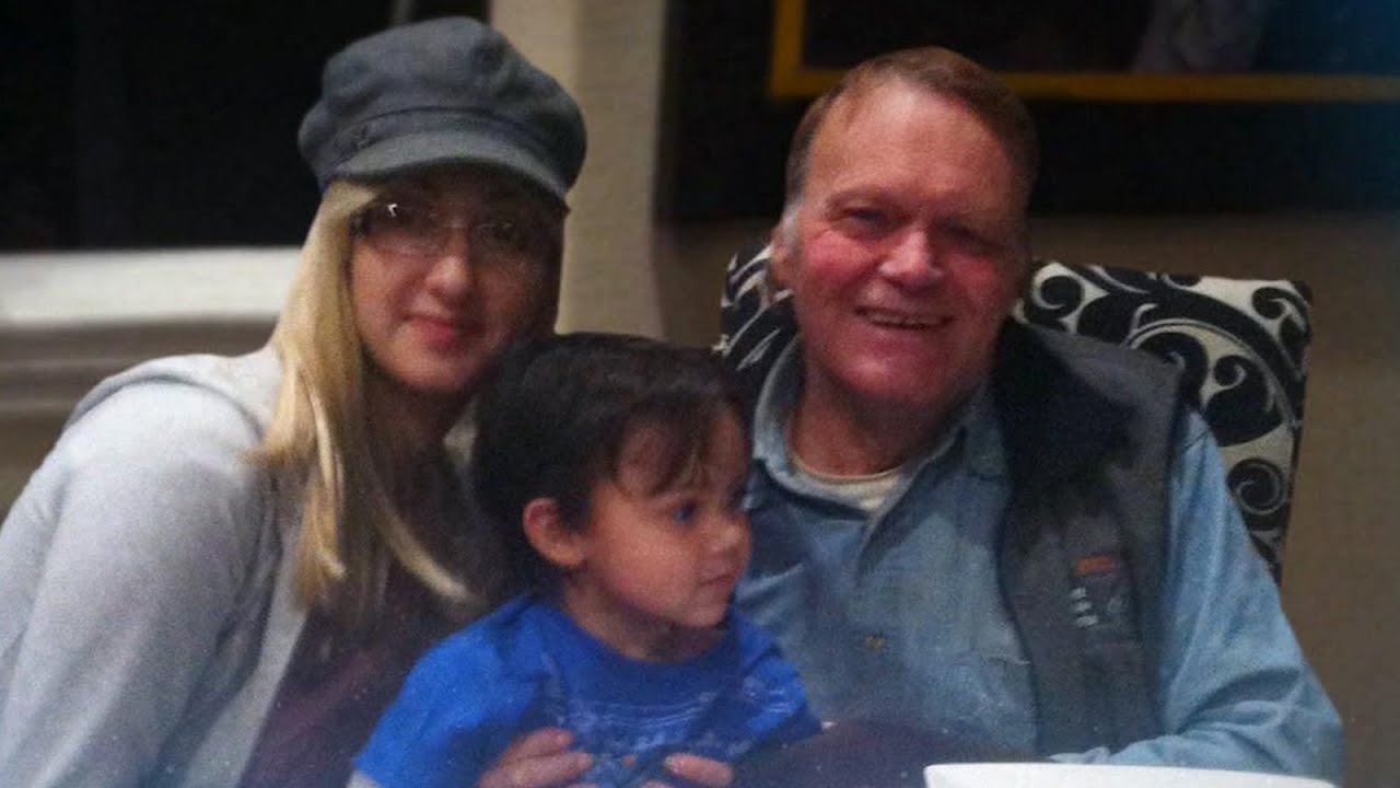 Timber Heir Fooled Into Thinking He Had Wife, Son in Psychic Con - YouTube
