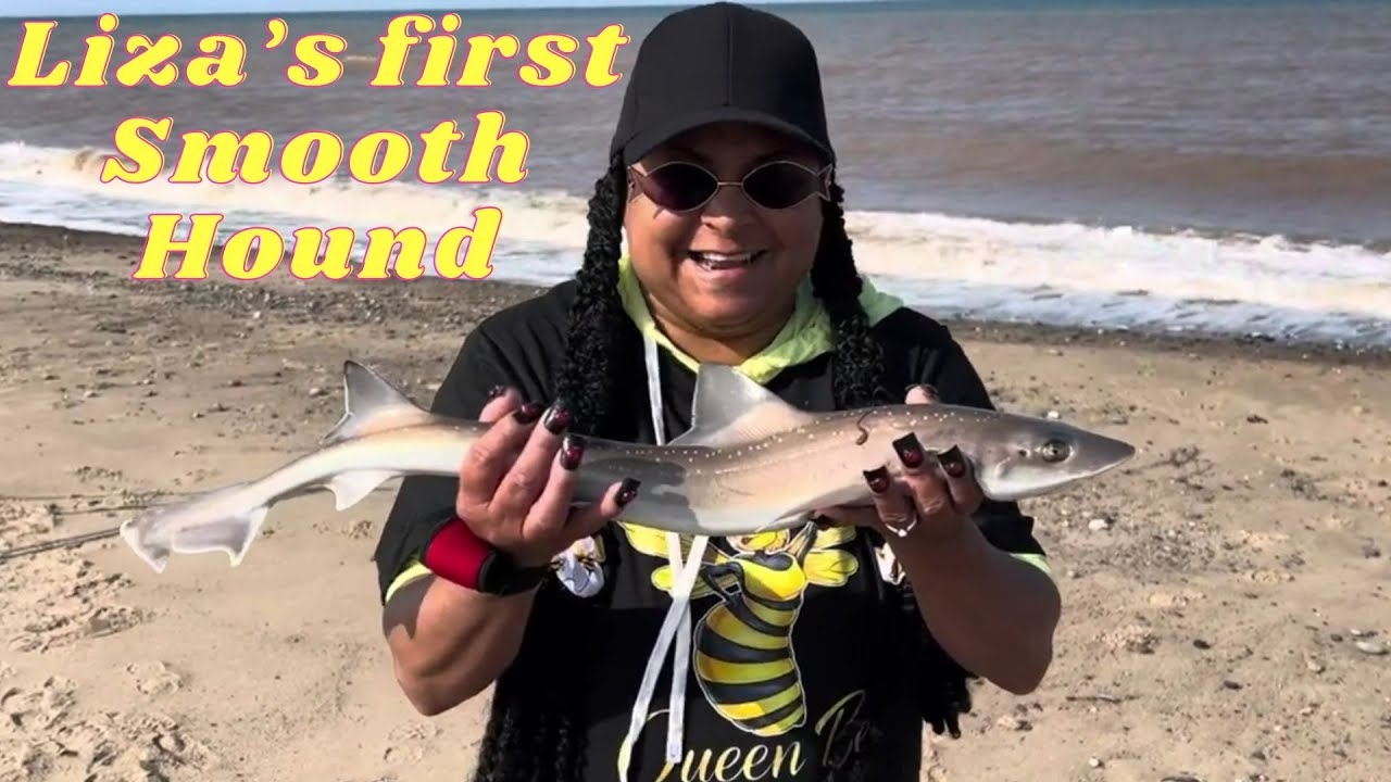 Sea Fishing UK. Glenn & Liza. Liza's first Smooth Hound - YouTube