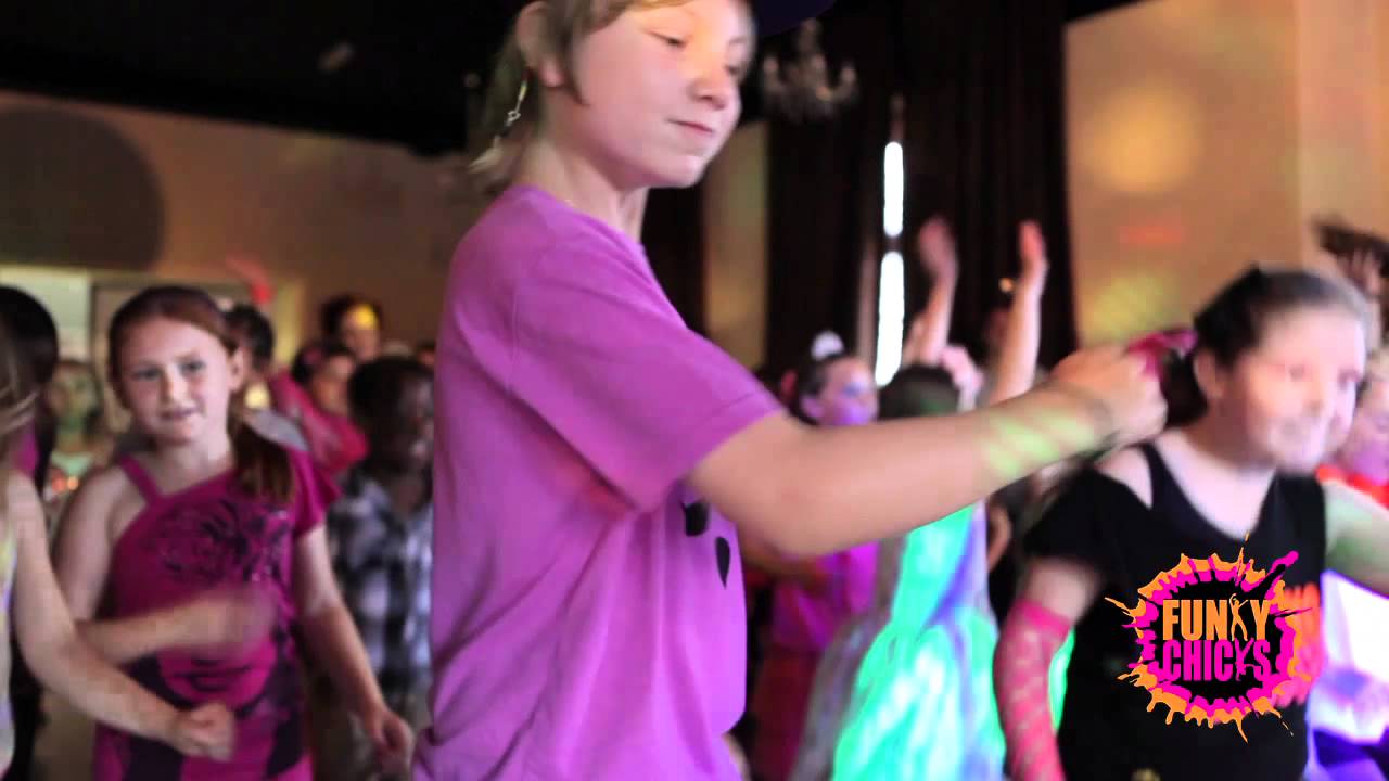 FUNKY DISCO (Kid's Disco Dance Party London) - YouTube