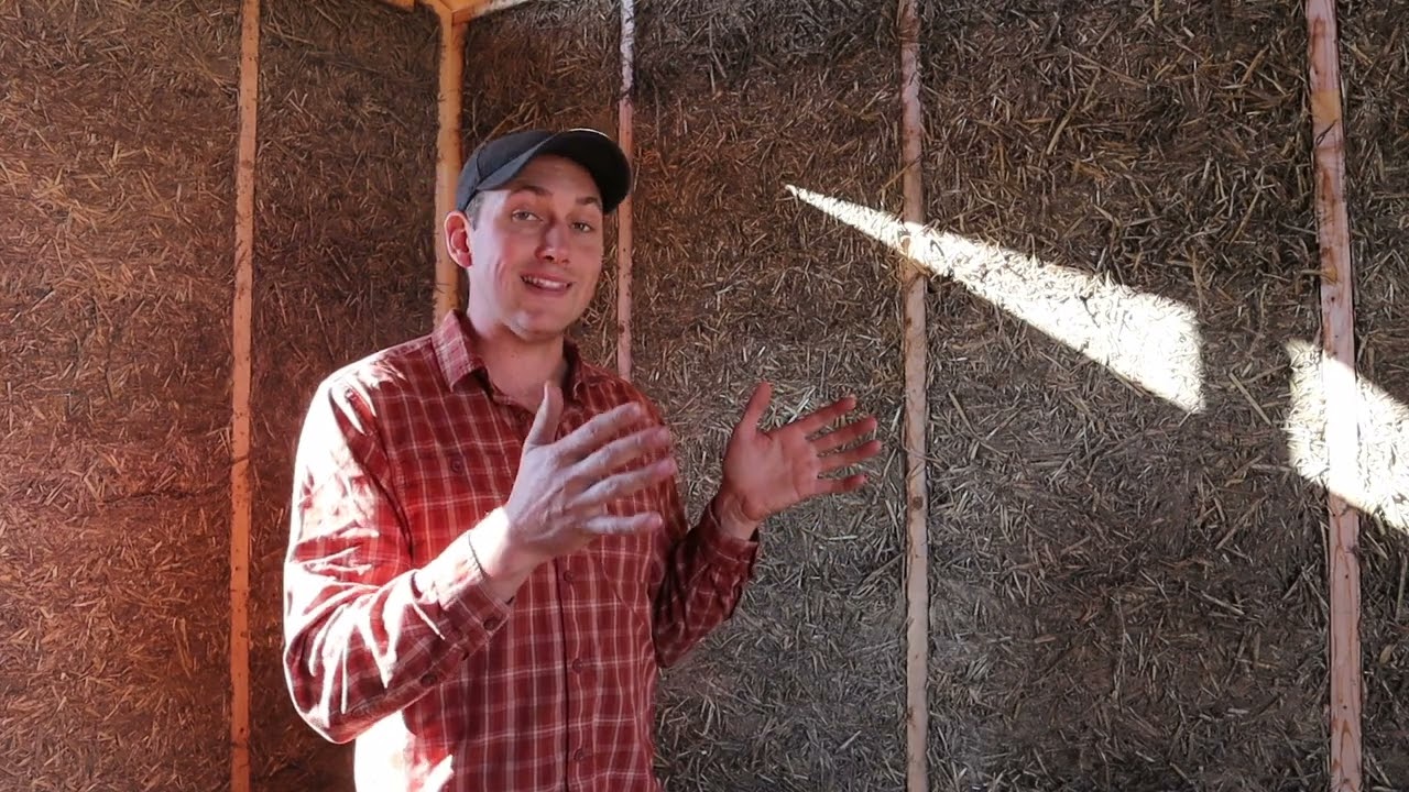 Intro to Light Straw Clay Construction - YouTube