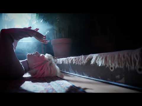 Bazı Kadınlar Makyajlarını Ağlayarak Temizler - Çok Duygusal #remix #şarkı #müzik