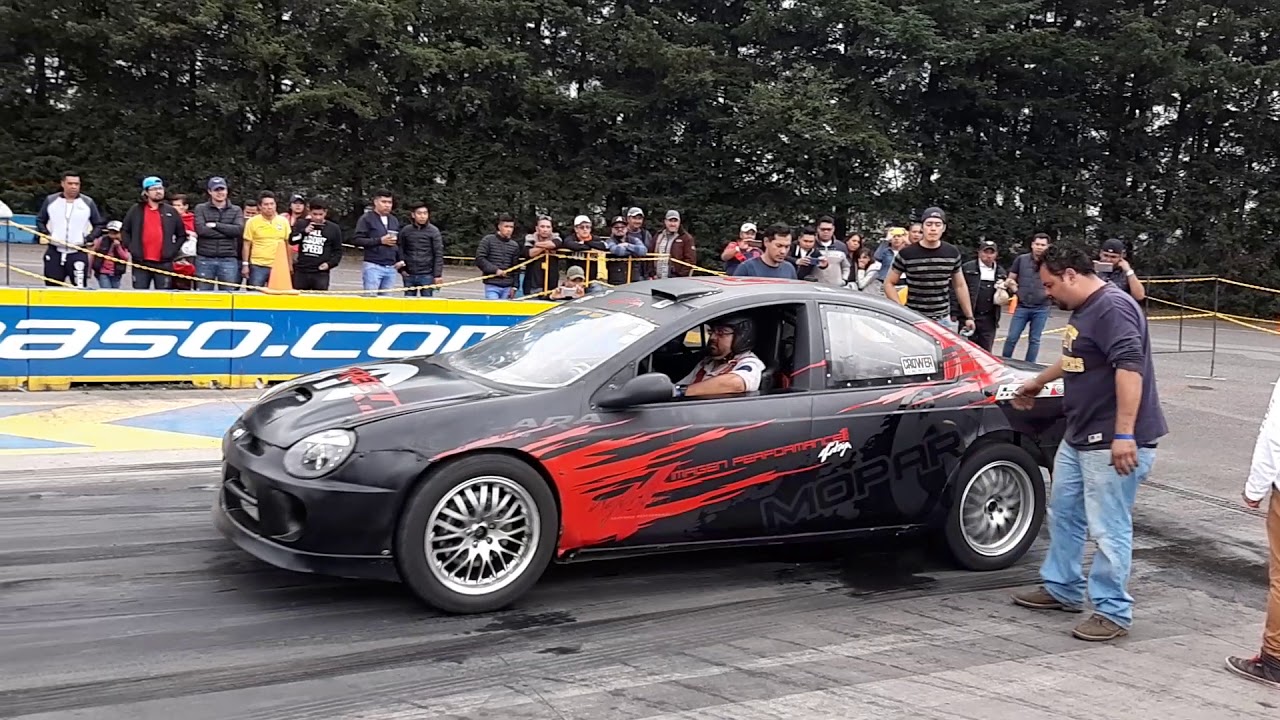 Neon tubular 2 motores Lara Racing Centro Dinamico Pegaso. - YouTube