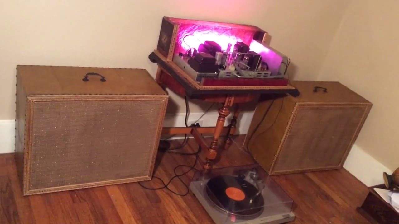 Vintage jukebox Rowe ami tube amp with Bozak B-302 A speakers - YouTube